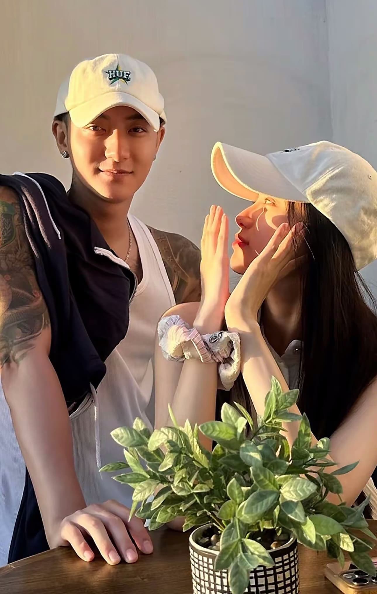 Chinese Power Couple Huang Zitao and Xu Yiyang Tie the Knot, Captivating Fans with Whirlwind ...