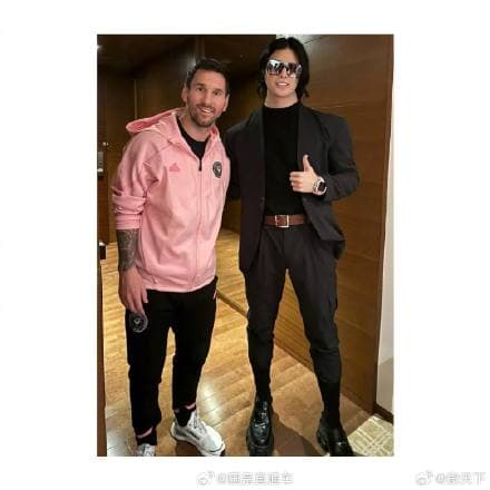Messi's Hong Kong Visit Sparks Controversy: Soccer Star Poses with ...