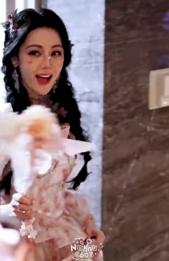 The Enigmatic Meng Jia: Unveiling the Face of China's Entertainment Scene - Trending on Weibo